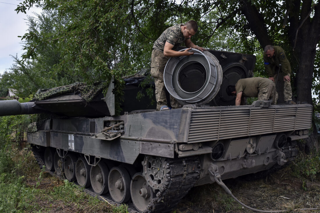 Ukraine has an array of new Western weapons. What advantages could they ...